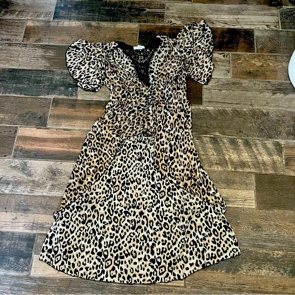 L.I.F.E. | Tops | Life Sheer Fabric With Black Lace Leopard Print Long ...